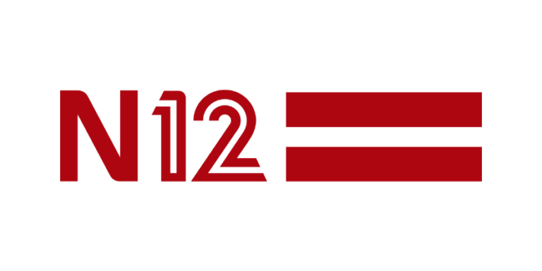 מאיה רייטן-סטול ועו"ד שרון נהרי בנמל התעופה, לאחר שובה לארץ | חדשות N12